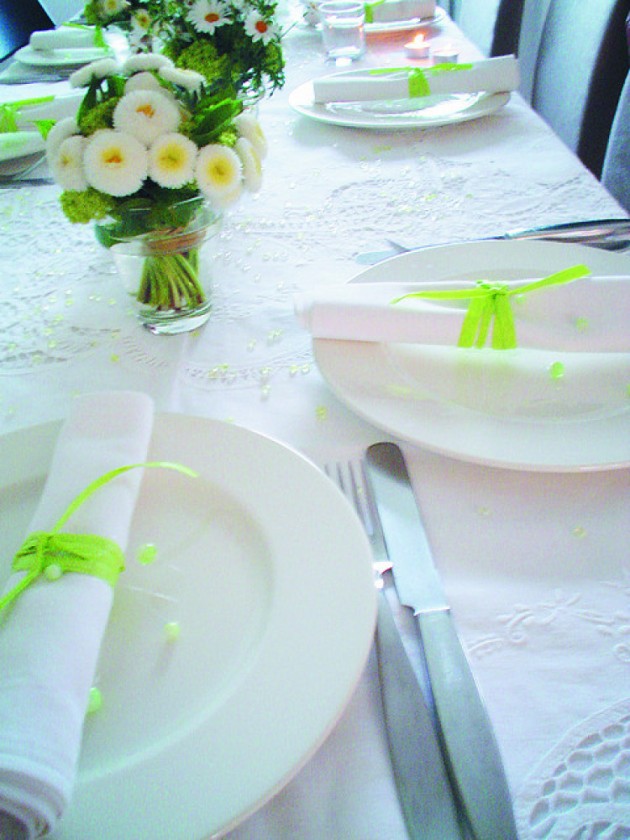 13 DIY Table Settings Ideas That Will Impress Your Friends