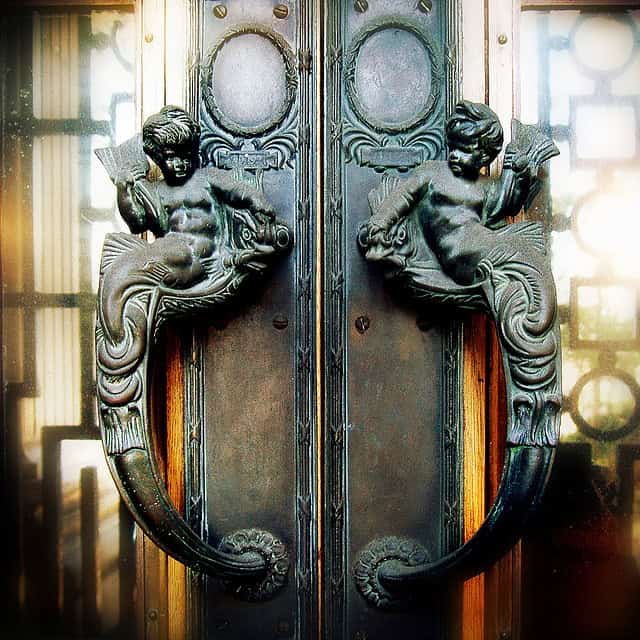 25 Unique Vintage Door Handles