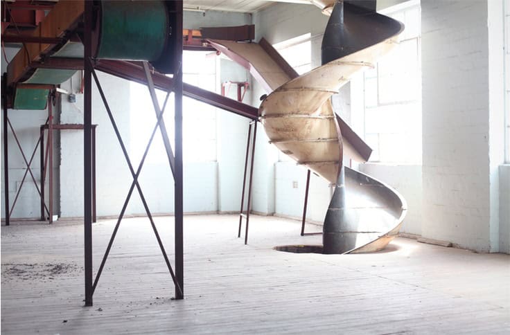 20 Cool and Fun Indoor Slides
