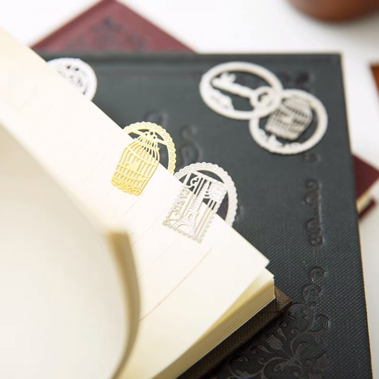 25 Creative DIY Bookmarks Ideas