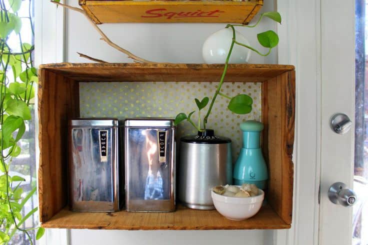30 Splendid Ideas How to Reuse Vintage Crates