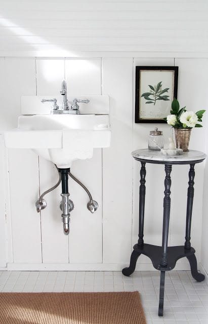 25 Amazing Vintage Sink Designs