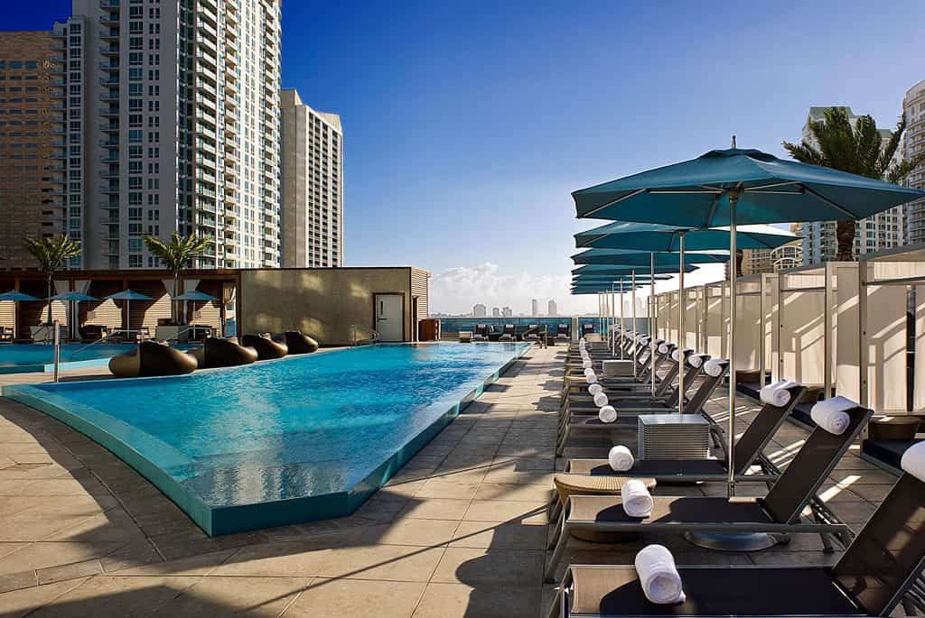 Stunning Luxury Accommodation- EPIC Miami Hotel