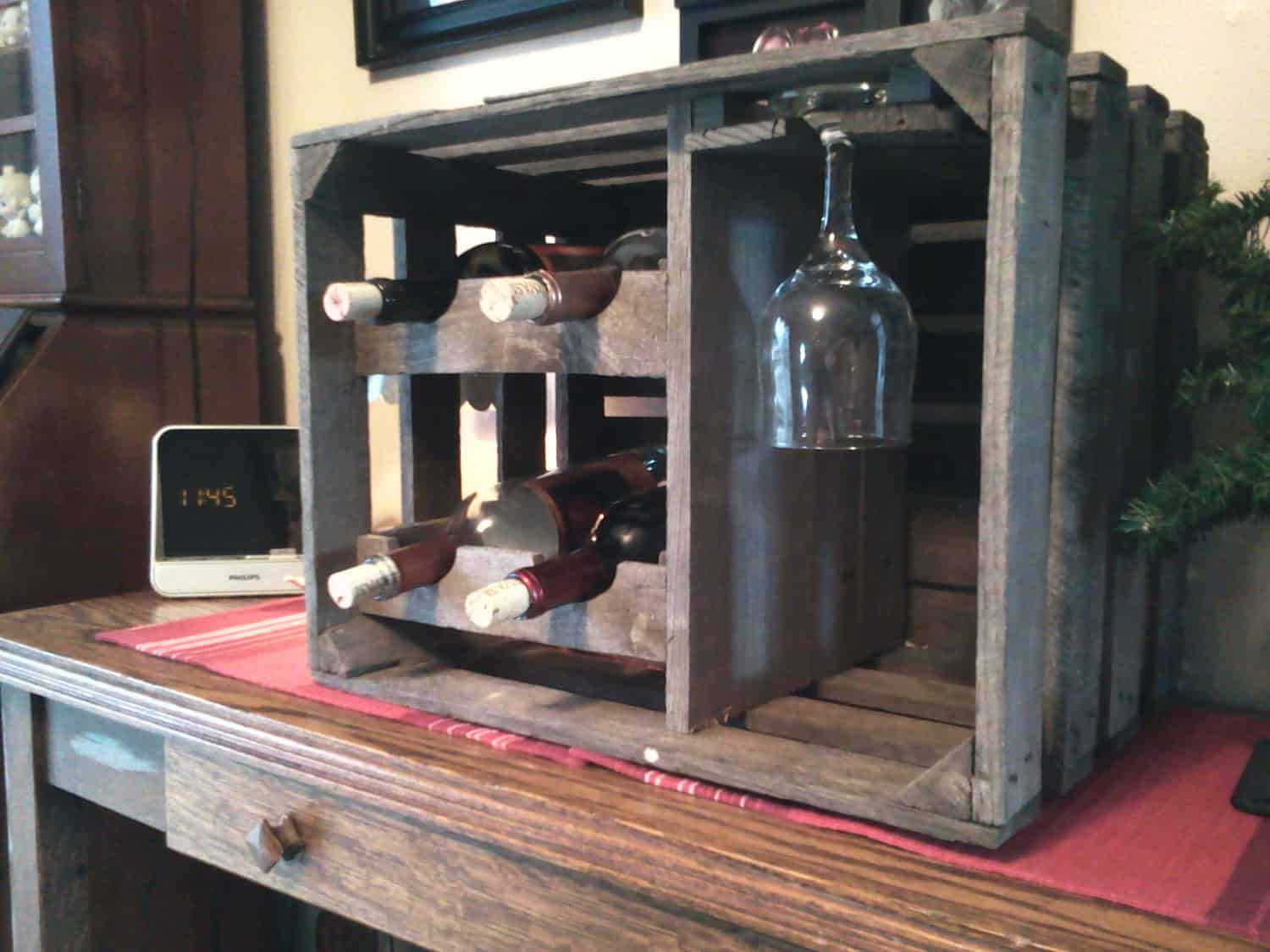 25 Creative DIY Project Ideas From Old Crates