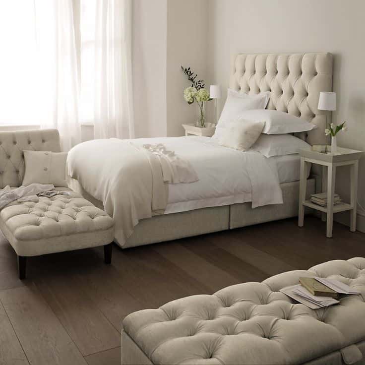 23 Fabulous Tufted Furniture Designs