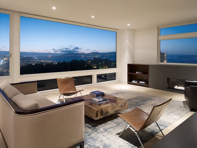 24 Surprisingly Gorgeous Interiors With Amazing Views