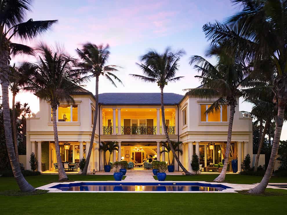 20 Spectacular Tropical Villa Designs To Warm You Up