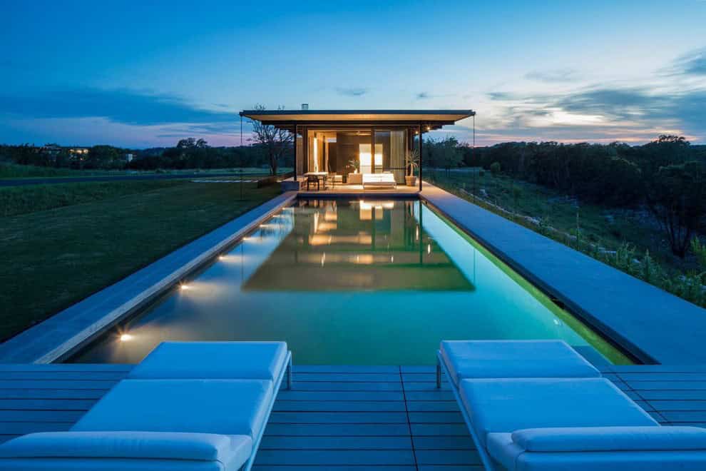 15 Of The Most Luxury Contemporary Swimming Pool Designs You'll Ever See