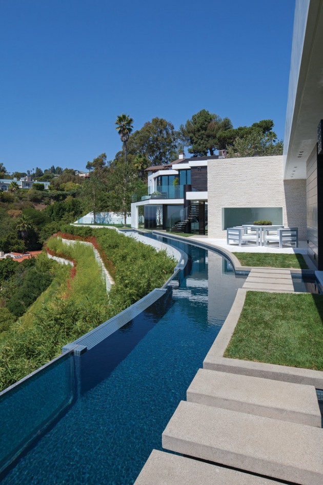 15 Of The Most Luxury Contemporary Swimming Pool Designs You'll Ever See