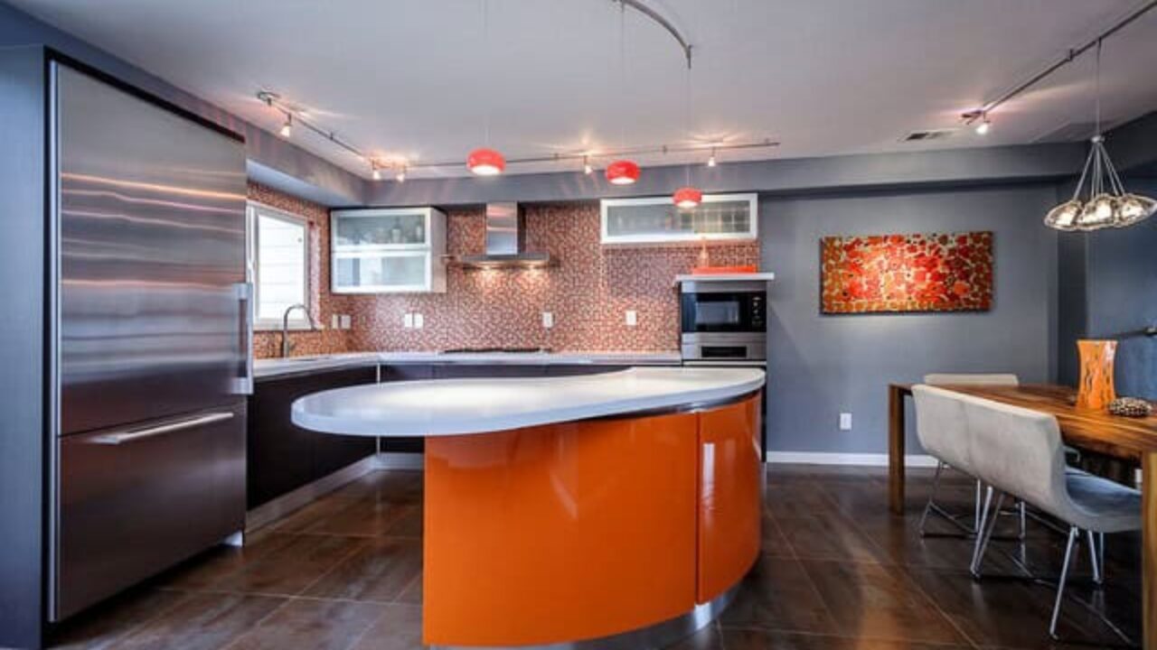 Curvy Kitchen Layouts