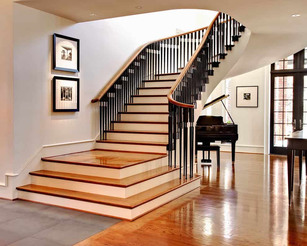 16 Elegant Traditional Staircase Designs That Will Amaze You