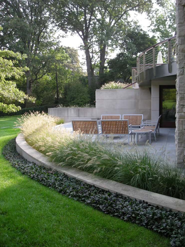 18 Impeccable Transitional Landscape Designs To Make The Best Use Of Spring
