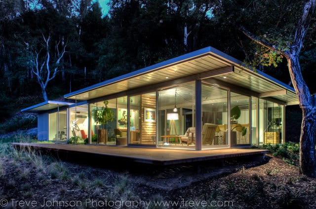 12 Extravagant Glass House Exteriors That Will Leave You Speechless