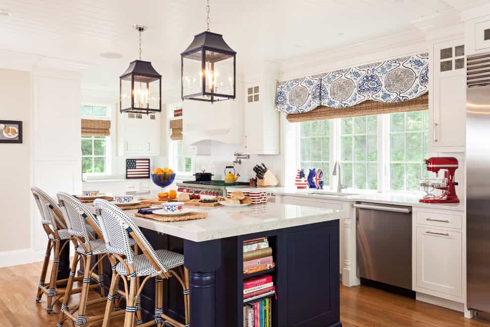18 Fantastic Coastal Kitchen Designs For Your Beach House or Villa