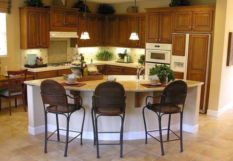 14 Classy Rounded Kitchen Designs For Stylish Home