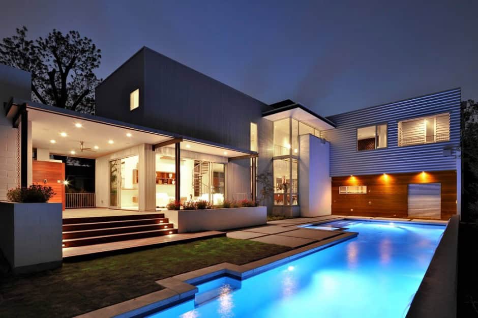 10 Stunning Contemporary Homes With Swimming Pool
