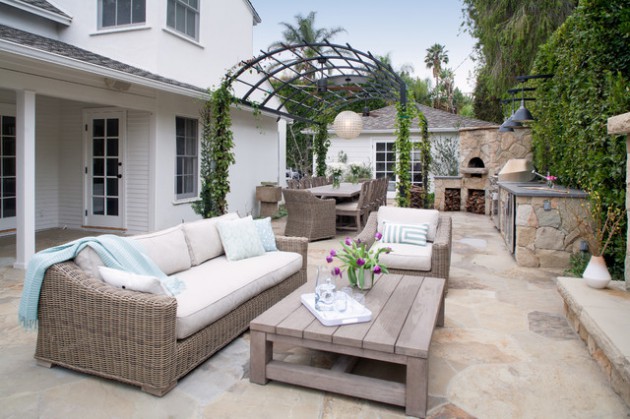 16 Sensational Traditional Patio Designs To Sparkle Up Your Garden With