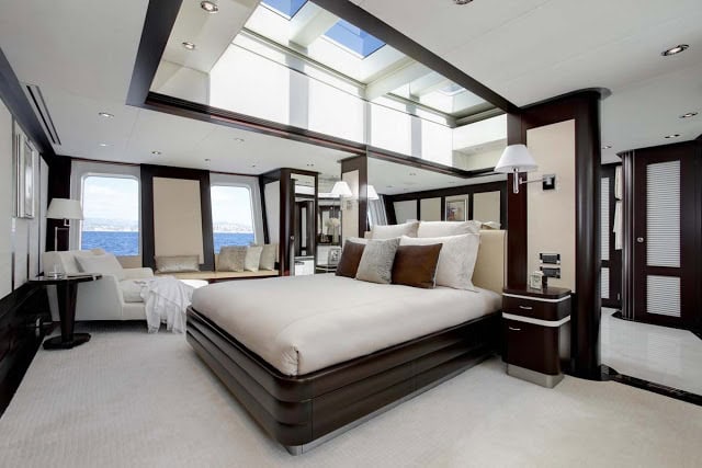 17 Extraordinary Yacht Bedroom Designs That You Will Want To Sleep In