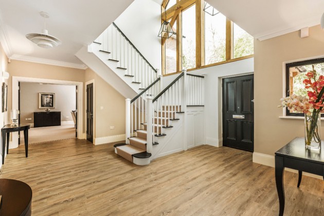 18 Bespoke Traditional Staircase Designs That Will Connect Your Home