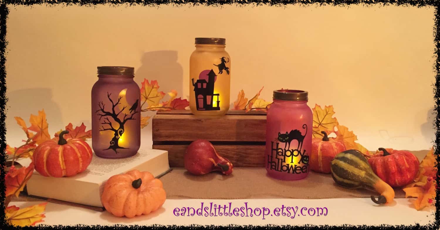 17 Scary Handmade Halloween Mason Jar Decorations With Lots of DIY Ideas