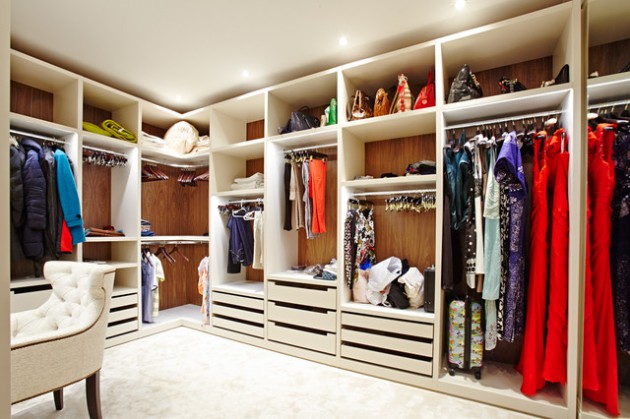 18 Irresistible Traditional Closets That Will Catch Your Eye