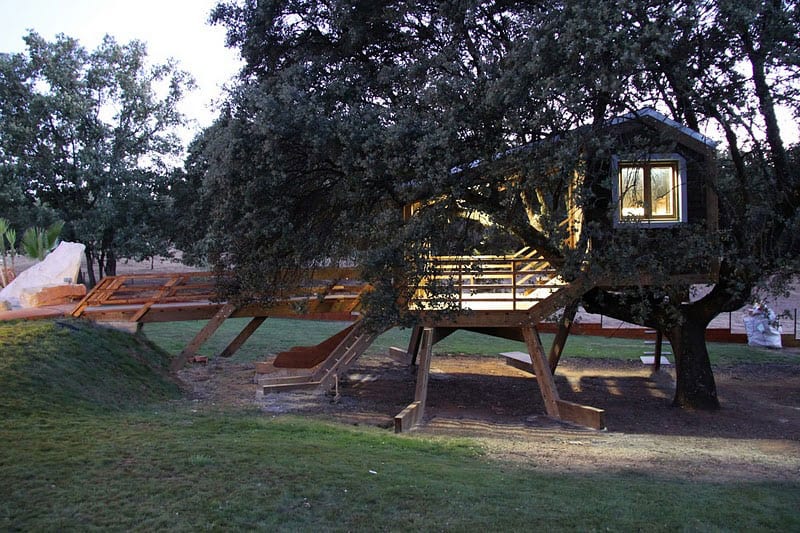 8 Truly Amazing Treehouse Designs That Will Leave You Breathless