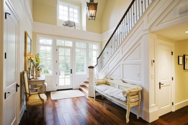 16 Irresistible Traditional Entry Hall Designs You Can Get Ideas From