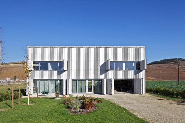 17 Outstanding Industrial Home Exterior Designs You'll Be Amazed Of