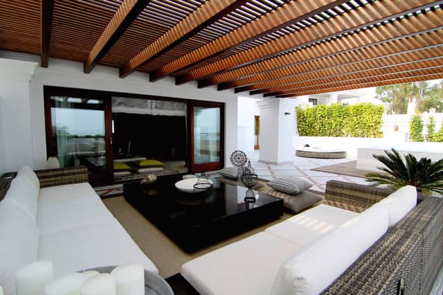 18 Exquisite Asian Porch Designs Your Home Needs To Have