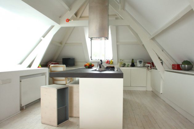 18 Delightful Attic Kitchen Designs That Surely Will Amaze You