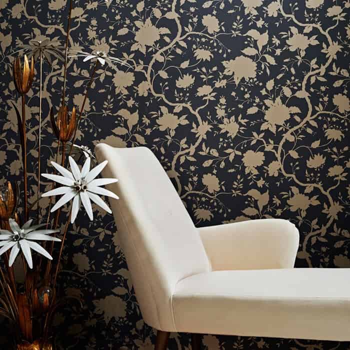 14 Stunning Floral Wallpaper Designs to Refresh Your Home Décor