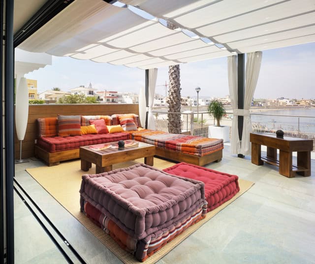 16 Gorgeous Mediterranean Terrace Designs Where You Can Enjoy Every Day