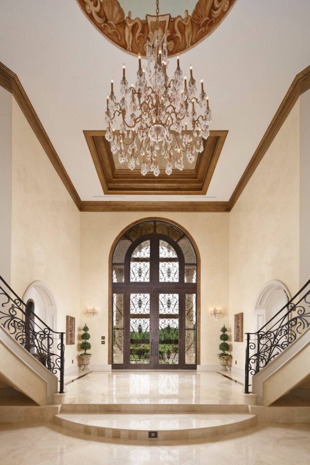 16 Uplifting Mediterranean Entry Hall Designs That Will Welcome You Home