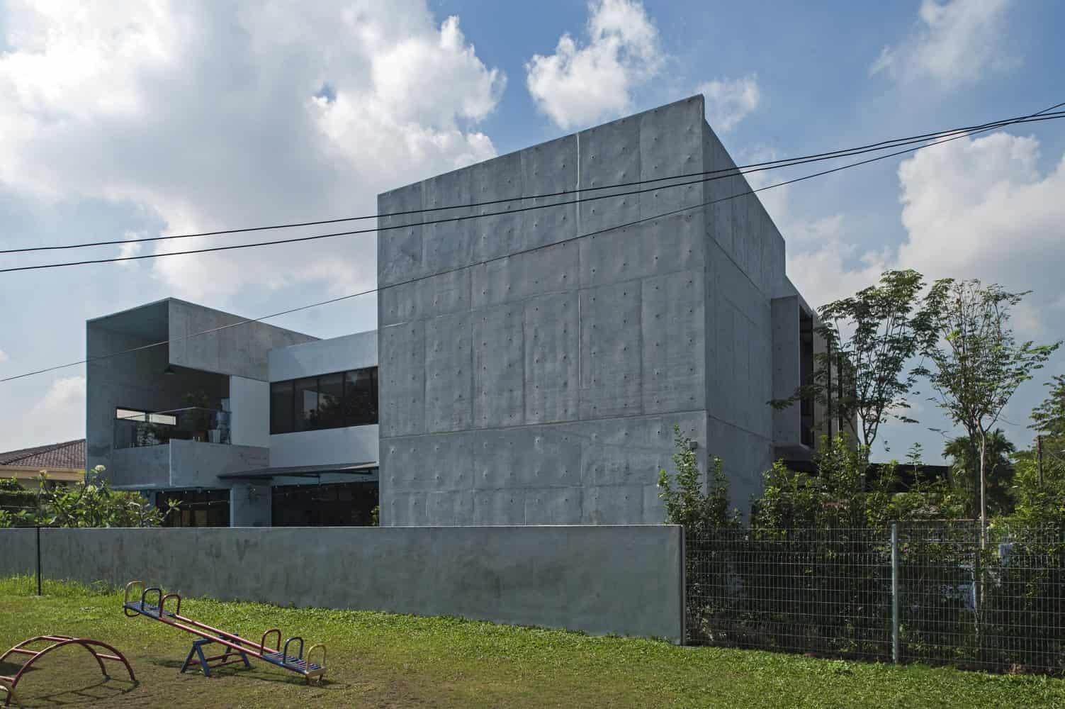 SS3 House by Seshan Design in Petaling Jaya, Malaysia