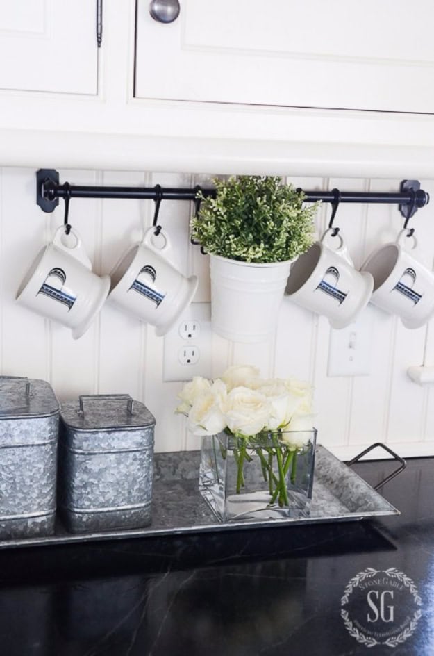 15 Incredible DIY Farmhouse Decor Ideas To Update Your Kitchen With 15 Incredible DIY Farmhouse Decor Ideas To Update Your Kitchen With