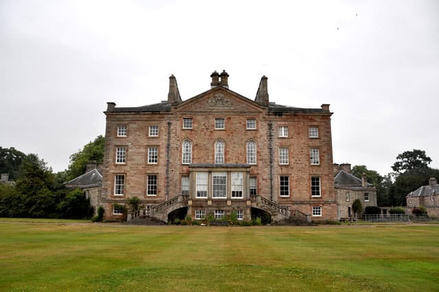 15 Extravagant Exterior Designs With Traditional Guise