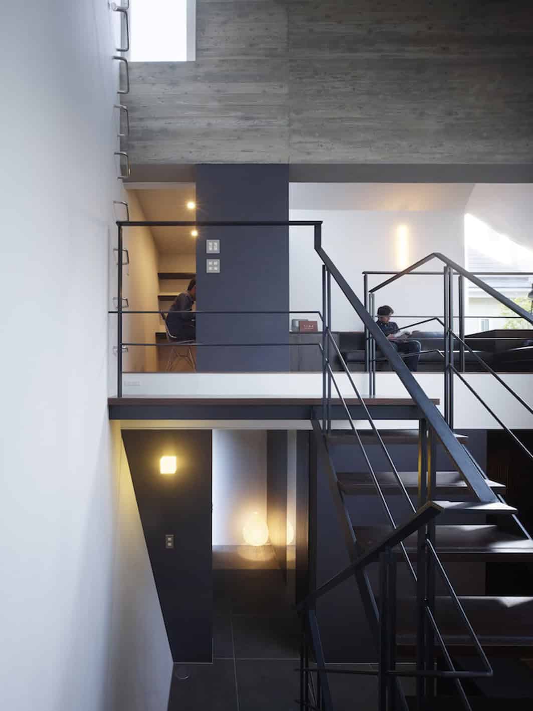 Shirokane House by MDS Architects in Tokyo, Japan