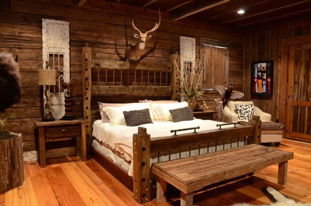 17 Fascinating Rustic Bedroom Designs That You Shouldn't Miss