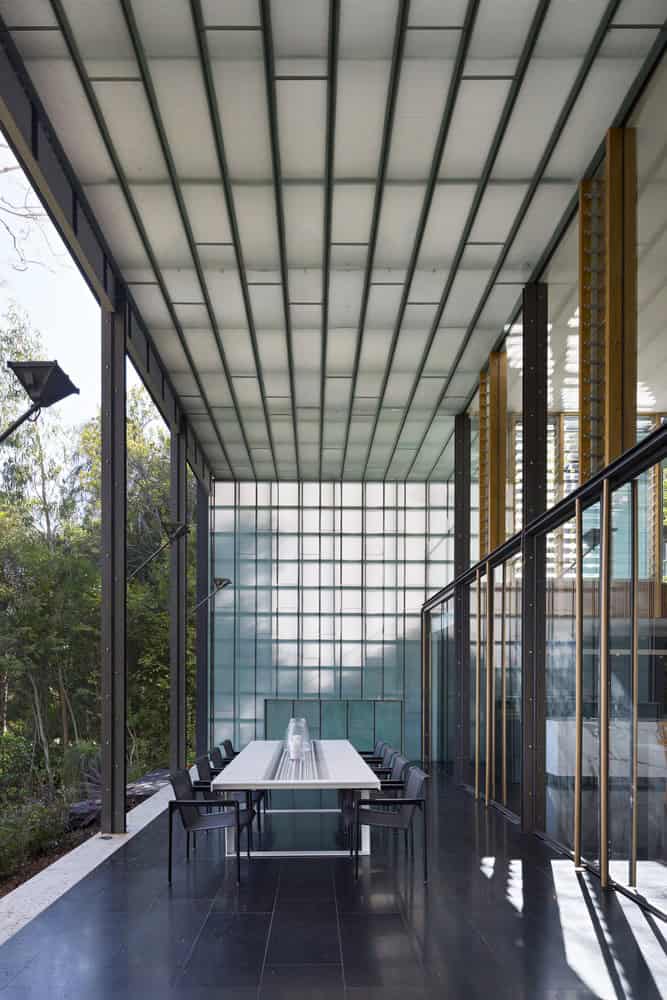 Taringa House by Loucas Zahos Architets in Brisbane, Australia