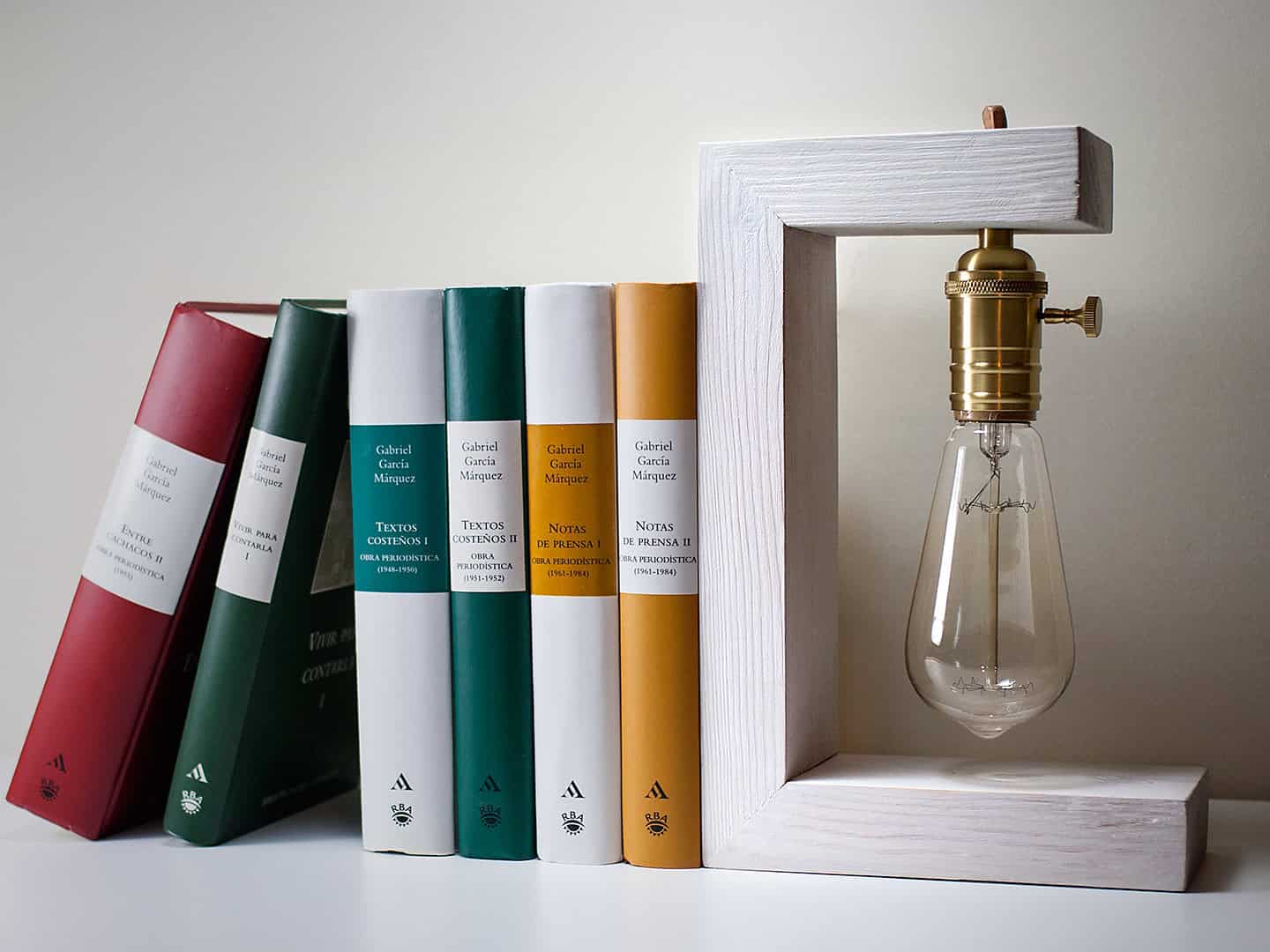 16 Incredible Handmade Reclaimed Wood Lighting Designs You Can Make By ...