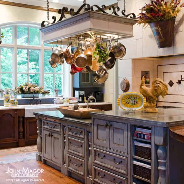 19 Captivating Country Kitchen Designs For Everyone Looking For Cozy ...