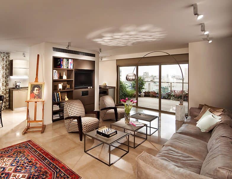 20 Extravagant Club Tables That Will Give New Dimension To Your Home