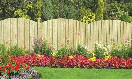 16 Inspirational Fence Ideas That Are Simple Yet Beautiful