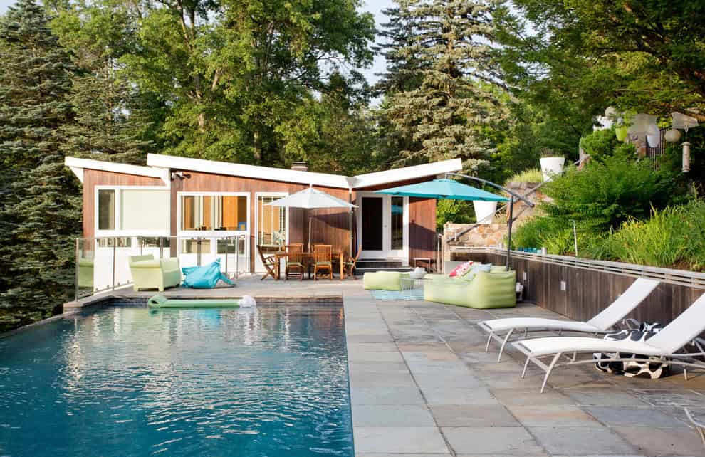 16 Stunning Mid-Century Modern Swimming Pool Designs That Will Leave ...