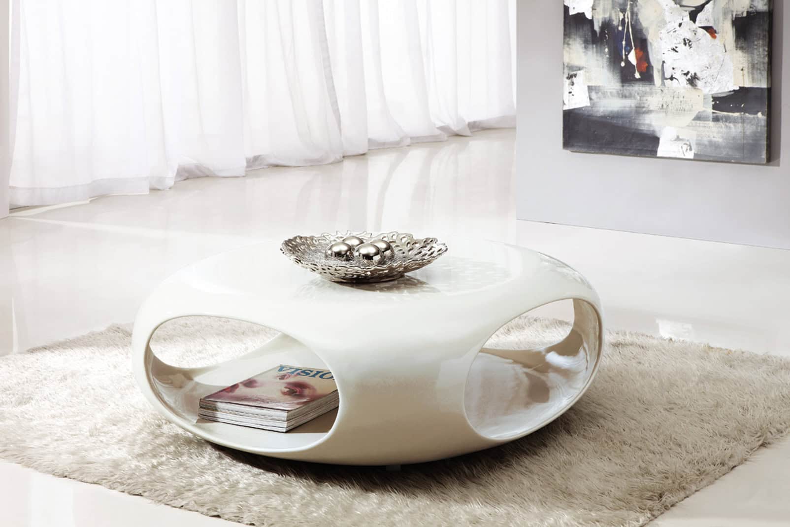 20 Extravagant Club Tables That Will Give New Dimension To Your Home