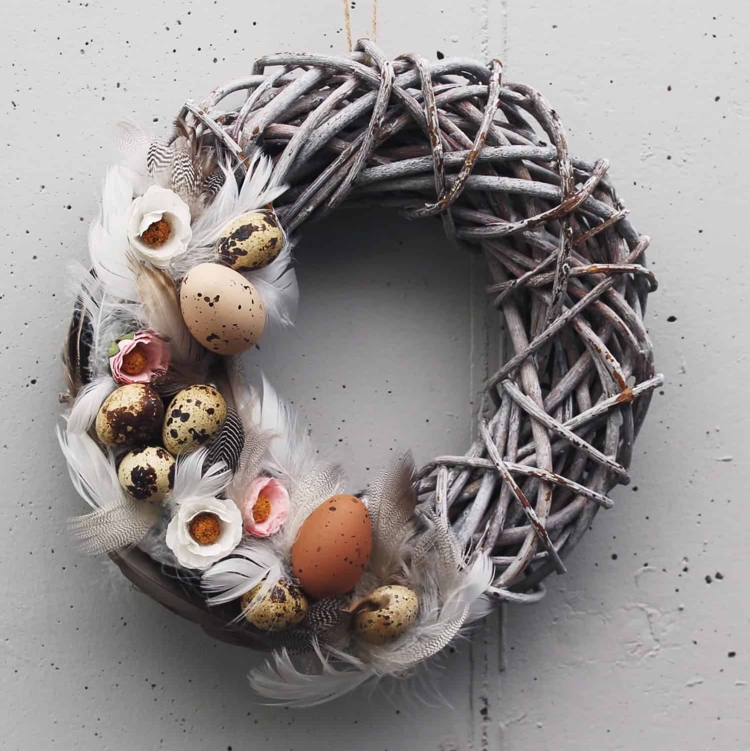 15 Whimsical Handmade Easter Wreath Designs You're Going To Adore
