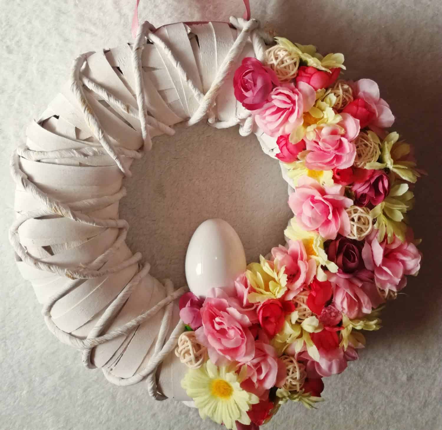 15 Whimsical Handmade Easter Wreath Designs You're Going To Adore