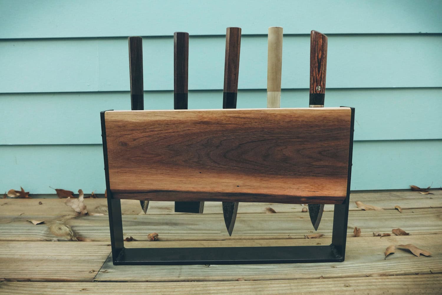 16 Cool Handmade Knife Rack Designs To Update Your Kitchen With