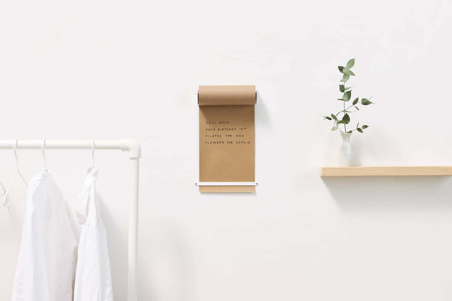 15 Practical Handmade Message Board Designs That Will Keep You Organized