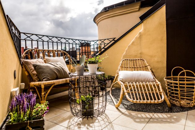 16 Charming Scandinavian Balcony Designs You're Gonna Love